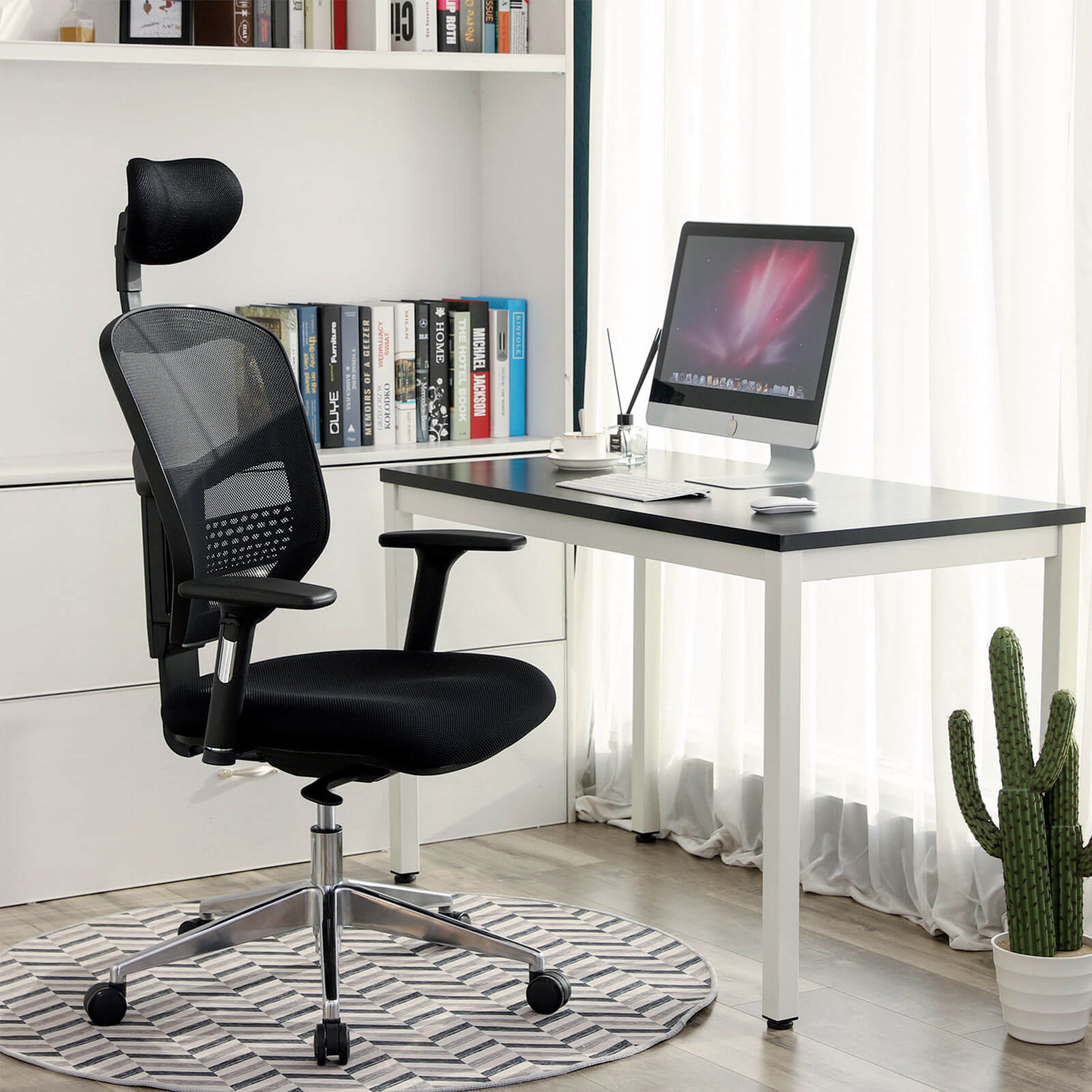 Ergonomiška biuro kėdė su tinkliniu užvalkalu